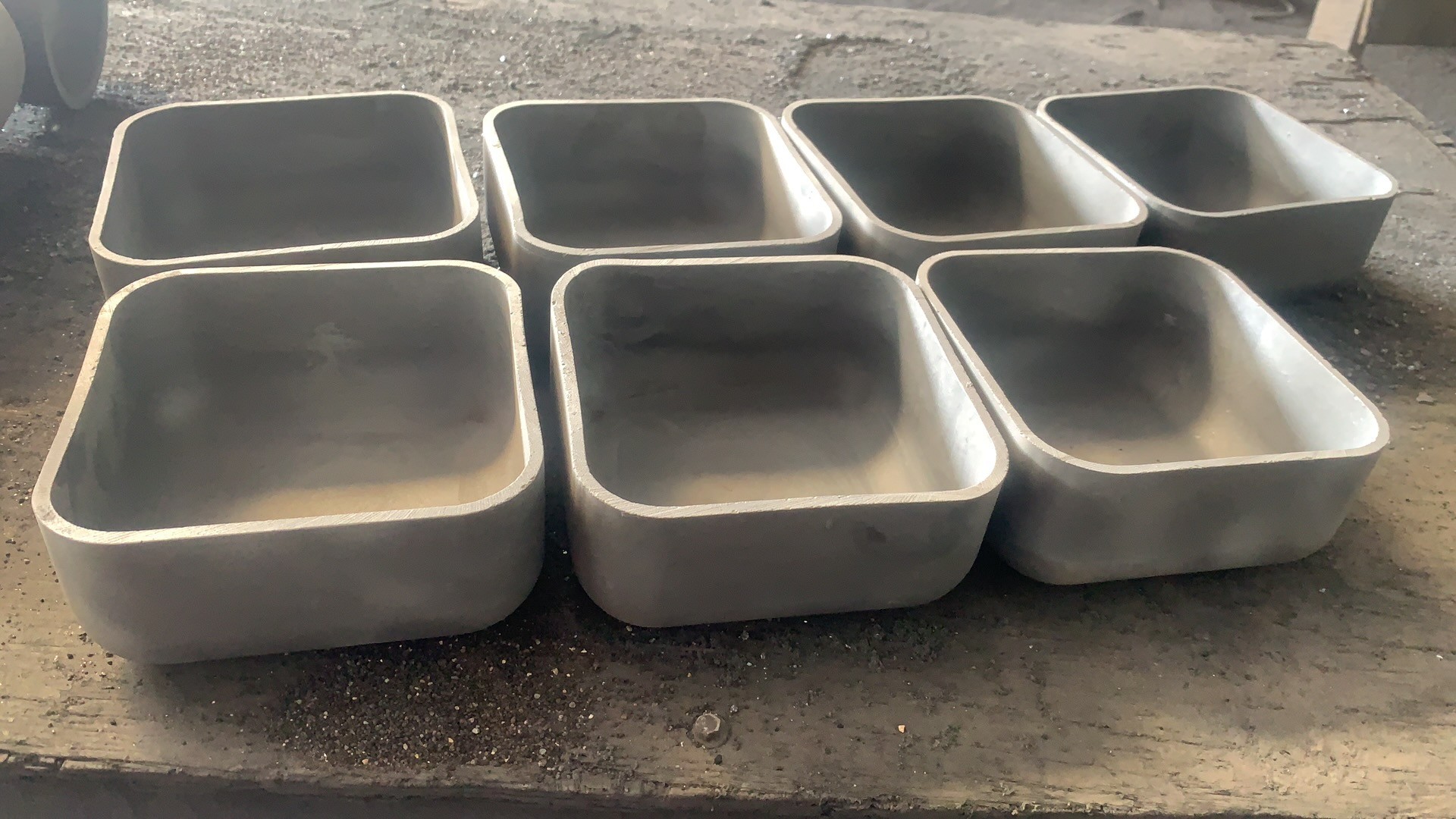 High temperature Refractory Silicon Carbide Crucibles